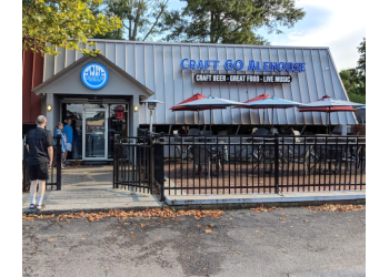 3 Best Sports Bars in Newport News, VA - Expert Recommendations