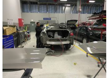 3 Best Auto Body Shops in Chicago, IL - ThreeBestRated