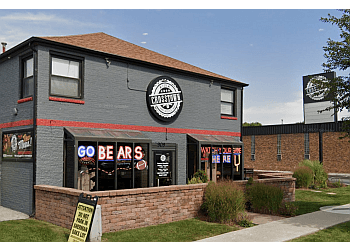3 Best Sports Bars in Naperville, IL - Expert Recommendations