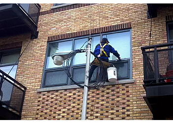 3 Best Window Cleaners in Chicago, IL - Expert Recommendations