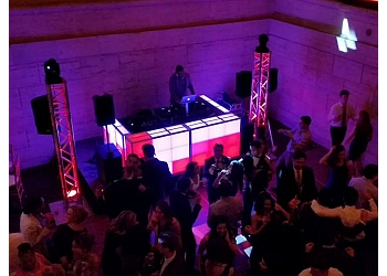 3 Best DJs in Philadelphia, PA - Expert Recommendations