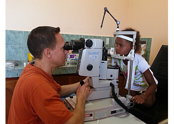 3 Best Eye Doctors in Plano, TX - ThreeBestRated