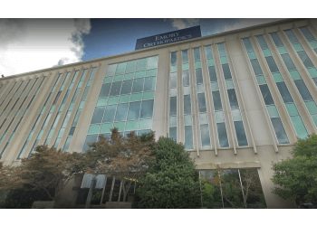3 Best Neurosurgeons in Atlanta, GA - Expert Recommendations