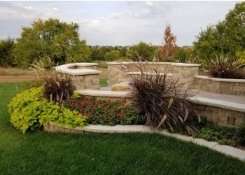 3 Best Landscaping Companies in Wichita, KS - ThreeBestRated