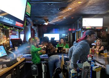 3 Best Sports Bars in Akron, OH - Expert Recommendations