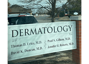 3 Best Dermatologists in Norman, OK - Expert Recommendations