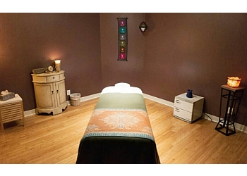 3 Best Massage Therapy in Milwaukee, WI - Expert Recommendations