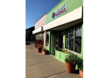 3 Best Indian Restaurants in Detroit, MI - Expert Recommendations
