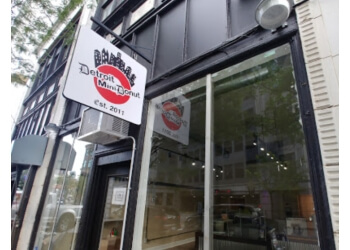 3 Best Donut Shops in Detroit, MI - Expert Recommendations