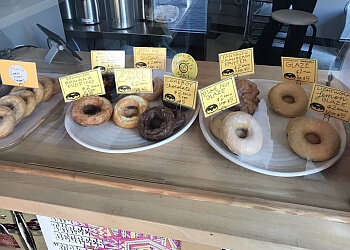 3 Best Donut Shops in Detroit, MI - Expert Recommendations