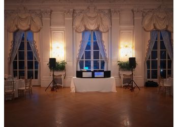 3 Best DJs in Boston, MA - ThreeBestRated