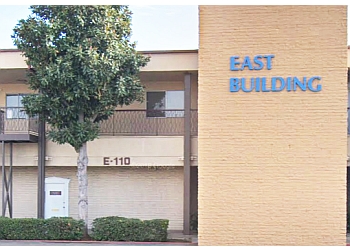 3 Best Podiatrists in Santa Ana, CA - Expert Recommendations