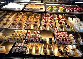 3 Best Bakeries in Hialeah, FL - Expert Recommendations