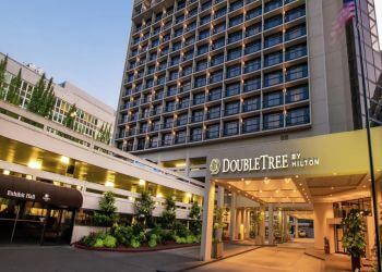 3 Best Hotels in Portland, OR - Expert Recommendations