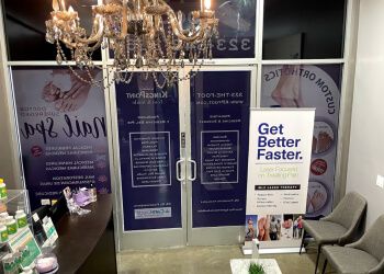 3 Best Podiatrists in Los Angeles, CA - Expert Recommendations