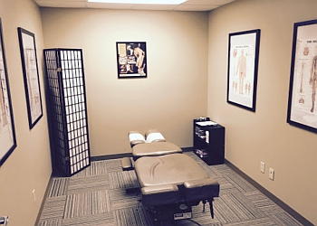 3 Best Chiropractors in Evansville, IN - Expert Recommendations