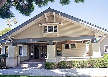 3 Best Chiropractors in Oxnard, CA - Expert Recommendations