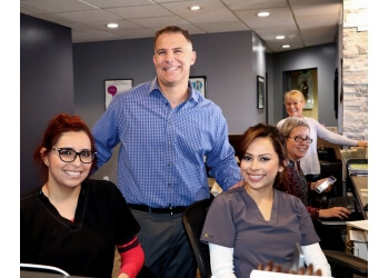 3 Best Chiropractors in Costa Mesa, CA - Expert Recommendations