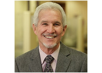 3 Best Orthodontists in Santa Clarita, CA - ThreeBestRated