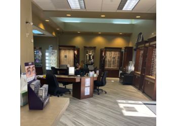 3 Best Eye Doctors in Gilbert, AZ - Expert Recommendations