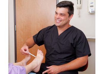 3 Best Podiatrists in Dallas, TX - Expert Recommendations