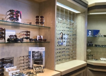 3 Best Eye Doctors in Modesto, CA - Expert Recommendations