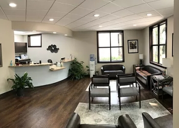 3 Best Dentists in Des Moines, IA - Expert Recommendations