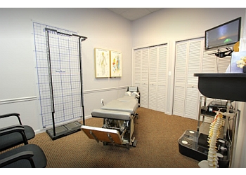 3 Best Chiropractors in Miami, FL - Expert Recommendations