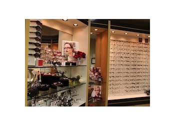 3 Best Eye Doctors in Fresno, CA - Expert Recommendations