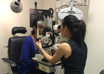 3 Best Eye Doctors in Glendale, AZ - Expert Recommendations