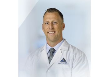 3 Best Podiatrists in Evansville, IN - ThreeBestRated