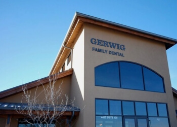 3 Best Dentists in Lubbock, TX - Expert Recommendations