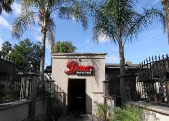 3 Best Sports Bars in Riverside, CA - ThreeBestRated