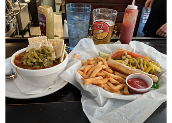 3 Best Sports Bars in Madison, WI - ThreeBestRated