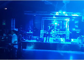 3 Best Night Clubs in Santa Rosa, CA - Expert Recommendations