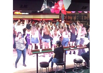 3 Best Night Clubs in Fort Worth, TX - Expert Recommendations