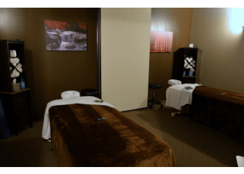 3 Best Massage Therapy in Columbus, OH - ThreeBestRated