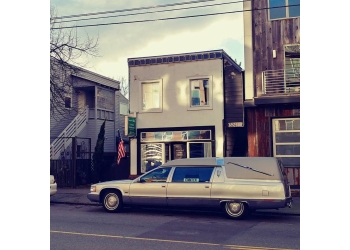 3 Best Funeral Homes in Seattle, WA - Expert Recommendations