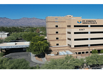 3 Best Neurosurgeons in Tucson, AZ - Expert Recommendations