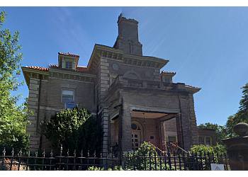 3 Best Landmarks in Lincoln, NE - Expert Recommendations