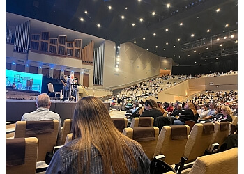 3 Best Churches in Orlando, FL - Expert Recommendations