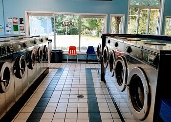 3 Best Dry Cleaners in Savannah, GA - ThreeBestRated