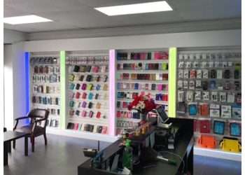 3 Best Cell Phone Repair in Tampa, FL - Expert Recommendations