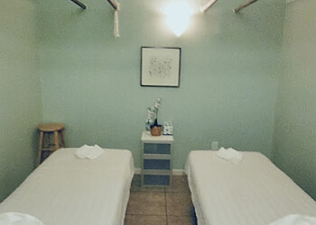 3 Best Massage Therapy in Elk Grove, CA - Expert Recommendations