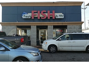 3 Best Seafood Restaurants in Lansing, MI - Expert Recommendations