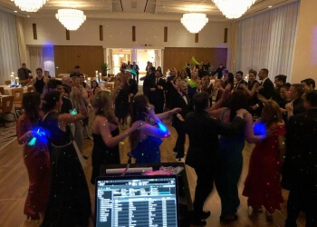 3 Best DJs in Miami, FL - Expert Recommendations