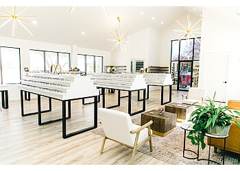 3 Best Eye Doctors in Lubbock, TX - ThreeBestRated