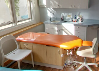 3 Best Kids Dentists in Honolulu, HI - Expert Recommendations