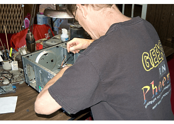 3 Best Computer Repair in Phoenix, AZ - Expert Recommendations