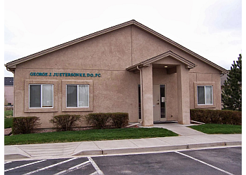3 Best Primary Care Physicians in Colorado Springs, CO - ThreeBestRated